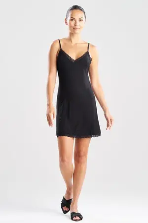Natori Feathers Essentials Chemise - Black