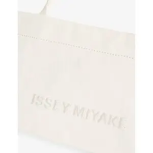 Issey Miyake Woven-blend Tote Bag
