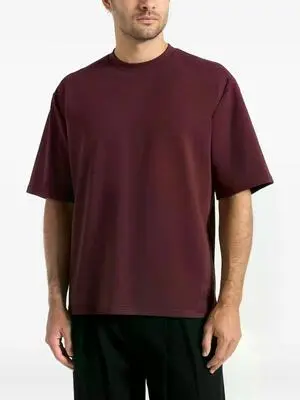 Manière De Voir Ts007 In Wine Relaxed Fit Cotton T-shirt - Red