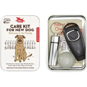 KIKKERLAND DESIGN Welcome To The Family Dog Kit - Beige