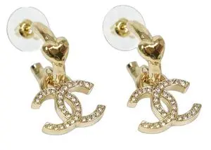 Chanel Cc Logo Heart Drop Earrings - Gold (aba270)