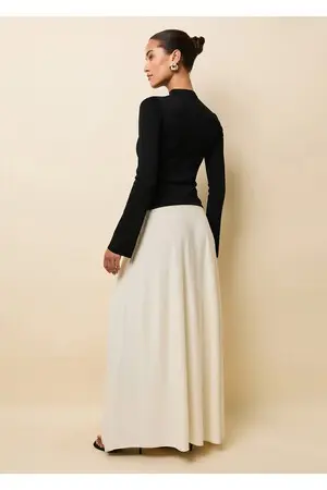 Solid & Striped Knit Top And Shirred Skirt Combination - Red