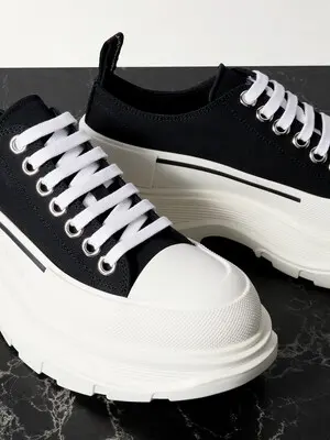 Alexander McQueen Tread Slick Exaggerated-sole Sneakers - Black