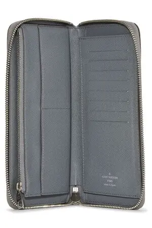 LOUIS VUITTON Taiga Zippy Vertical Wallet