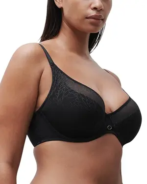 Chantelle Lightweight Plunge Bra - Black