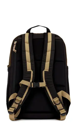 TOPO DESIGNS Commuter Backpack