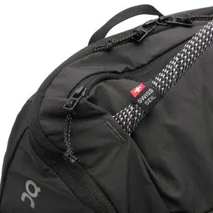 バッグ On Speed Pack 30L Magnet Black Speed Pack 30L | Black | On Monaco