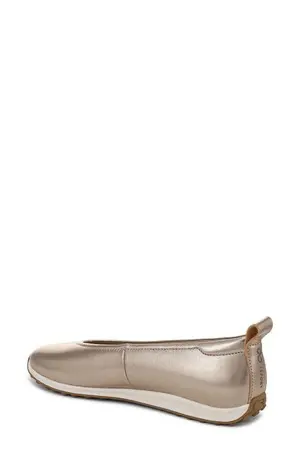 Naturalizer Carla Sport Flat - Warm Silver
