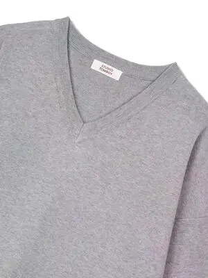 STUDIO TOMBOY V-neck Sweater
