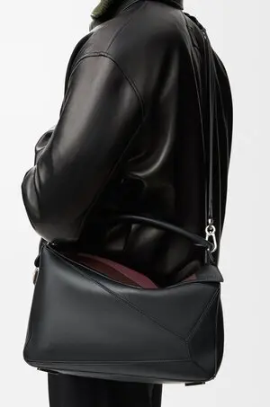 Loewe Large Puzzle Bag - Black/burgundy