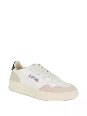 AUTRY Medalist Leather Sneakers