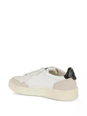 AUTRY Medalist Leather Sneakers