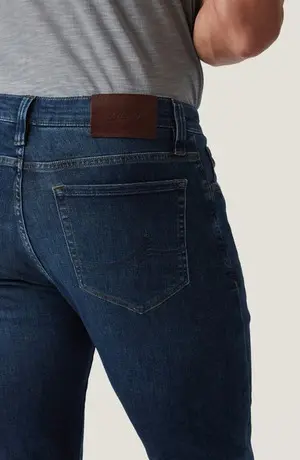 34 Heritage Courage Straight Leg Jeans - Deep Soft
