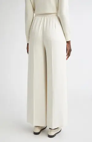 St. John Satin Back Crepe Wide Leg Pants - Ecru