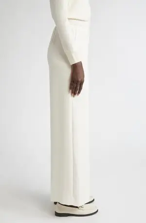 St. John Satin Back Crepe Wide Leg Pants - Ecru