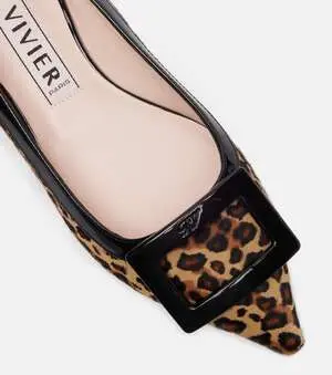 ROGER VIVIER Gommette Ball Calf Hair Ballet Flats - Black