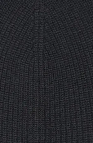 Moncler Logo Patch Virgin Wool Beanie - Black