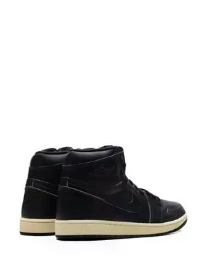 JORDAN Air 1 Retro High-top Sneakers - Black