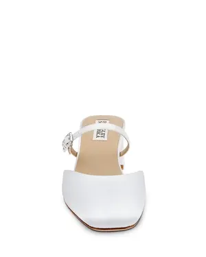 Badgley Mischka Valarie Pumps - White Crepe