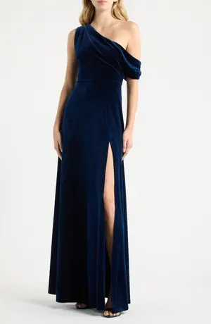 Lulus Anya Draped One-shoulder Velvet Gown