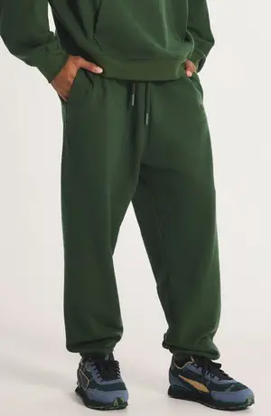 SAVAGE X FENTY Fleece Joggers - Green Juniper