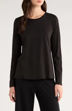 Women's Black Long Sleeve T-shirts