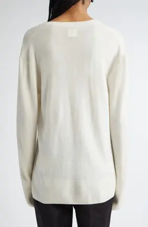 TOTEME Cashmere V-neck Sweater