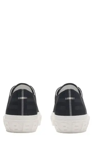 Burberry Jack Check Low Top Sneakers