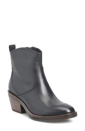 Sofft Stacked Heel Booties
