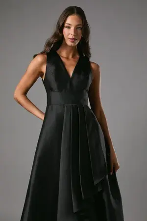 Coast Petite Plunge Waterfall Maxi Dress - Black