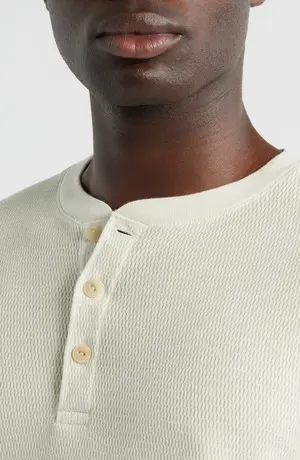 Vineyard Vines Long Sleeve Thermal Henley