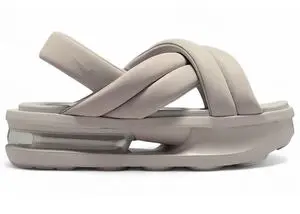 Nike Air Max Isla Slides