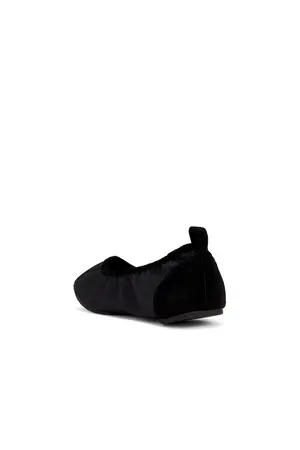 ST. AGNI Satin Ballet Flat - Black