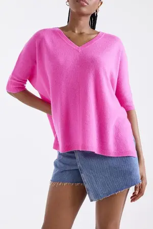 1982 Venetia Vee V-neck Cashmere Sweater - Hot Pink