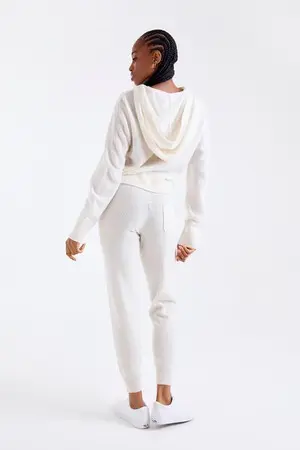 1982 Lavinia Crop Cashmere Hooded Sweater - Natural White