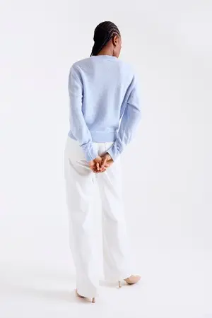 1982 100% Cashmere V-neck Sweater - Azure