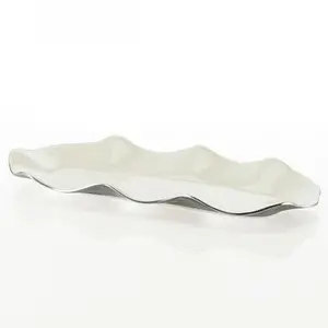 LUNARES Ruffled Oyster Long Tray