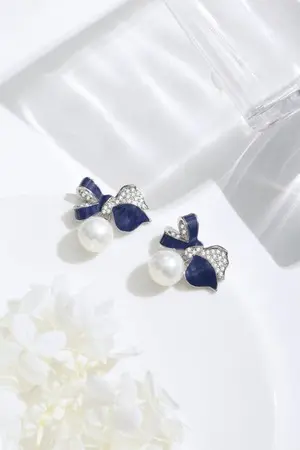 CLASSICHARMS Butterfly Imitation Pearl Dangle Earrings
