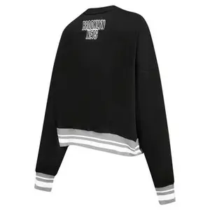 PRO STANDARD Brooklyn Nets Area Code Cropped Pullover Sweatshirt