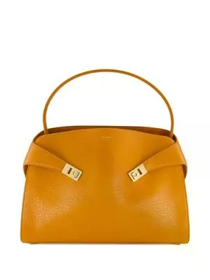FERRAGAMO Medium Hug Maxi-grain Leather Shoulder Bag - Orange