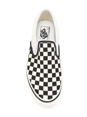 VANS Checkerboard Slip-on Sneakers - Black