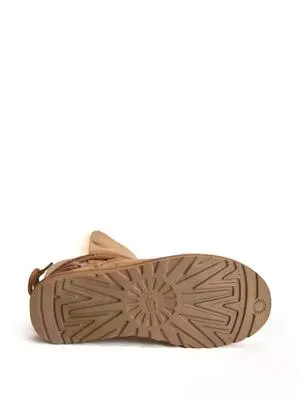 UGG Logo-detail Shearling Boots