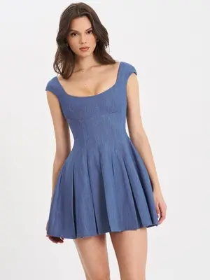 MISS CIRCLE Sada Pleated Denim Mini Dress