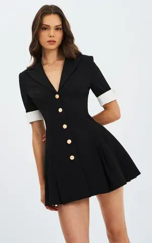 Miss Circle Button Detailed Dresses