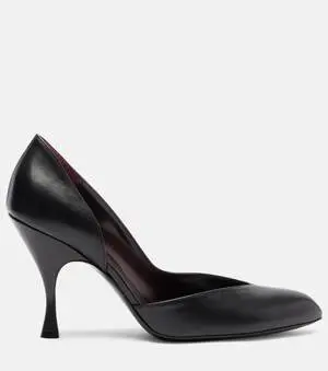 HERBERT LEVINE Leather Pointed Toe Pumps