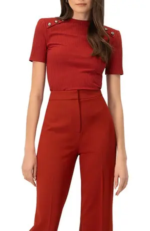 Ivonne Slim Fit T-shirts For Women
