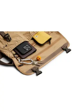 Bellroy Cinch Messenger Bag - Sand Dune