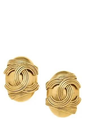 Chanel Oval 'cc' Earrings - Gold