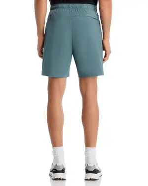 On 7" Core Shorts