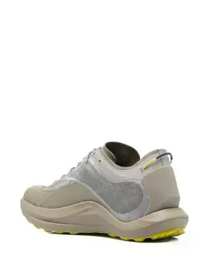 ROA Sella Mountain Low-top Sneakers